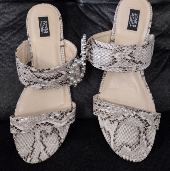 Jones New York | Shoes | Ladies Jones New York Signature Snake Skin ...